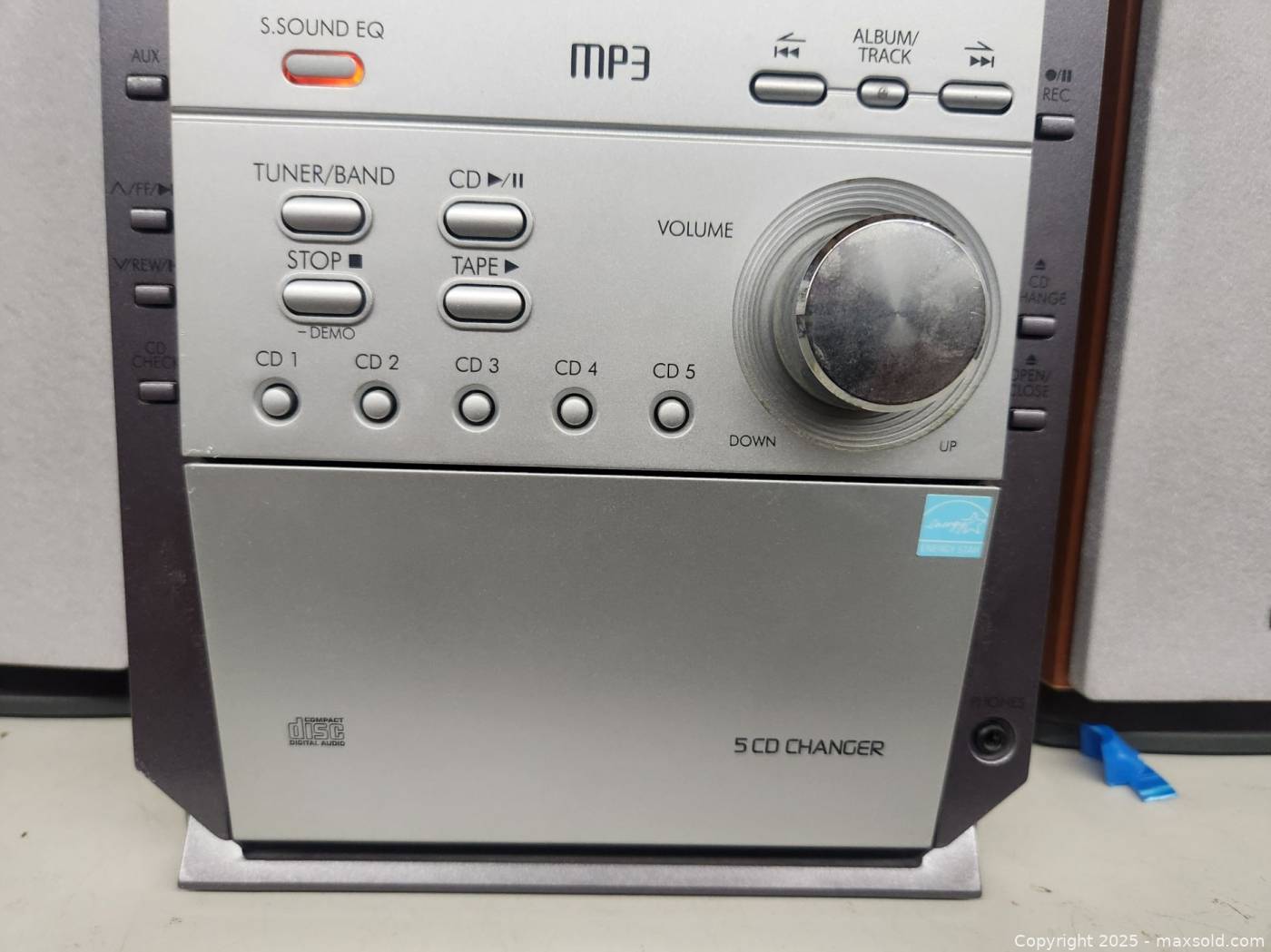Panasonic SA-PM19 5-CD Stereo System with Speakers | Maxsold