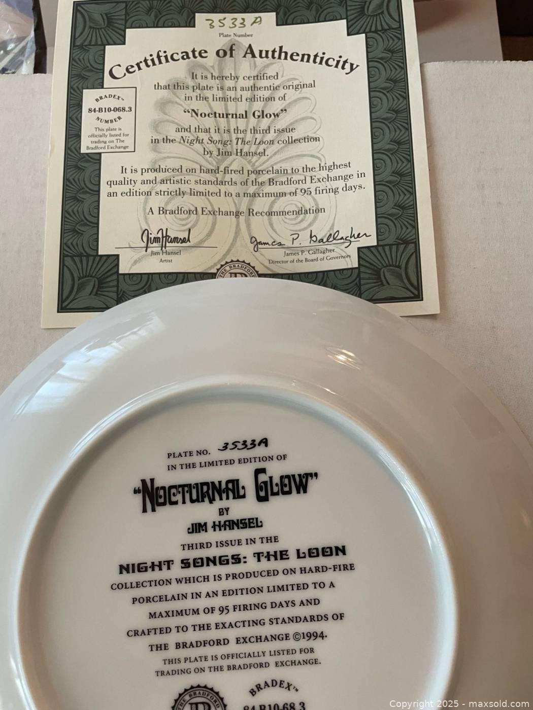 Jim Hansel Nocturnal Glow collector plate | Maxsold