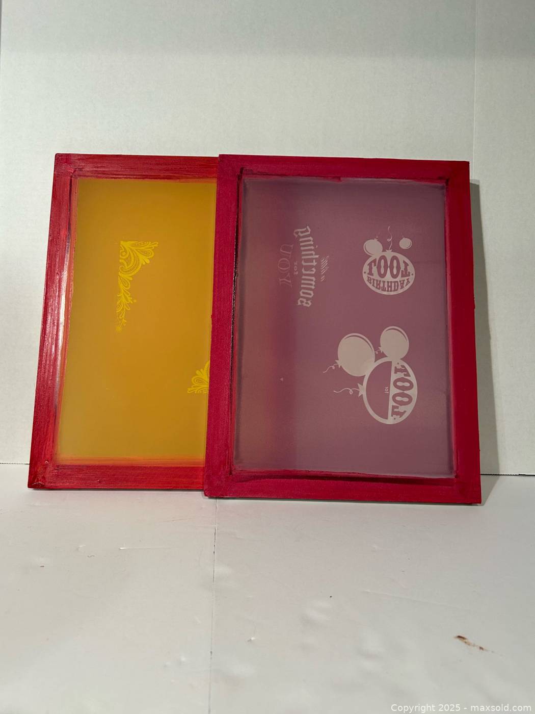 Two 10x14 silk-screen printing screens | Maxsold