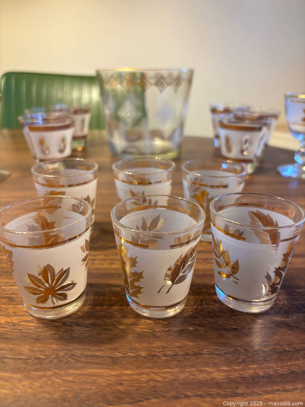 Libbey Golden Leaf 15-Piece Bar Glass Set | Maxsold