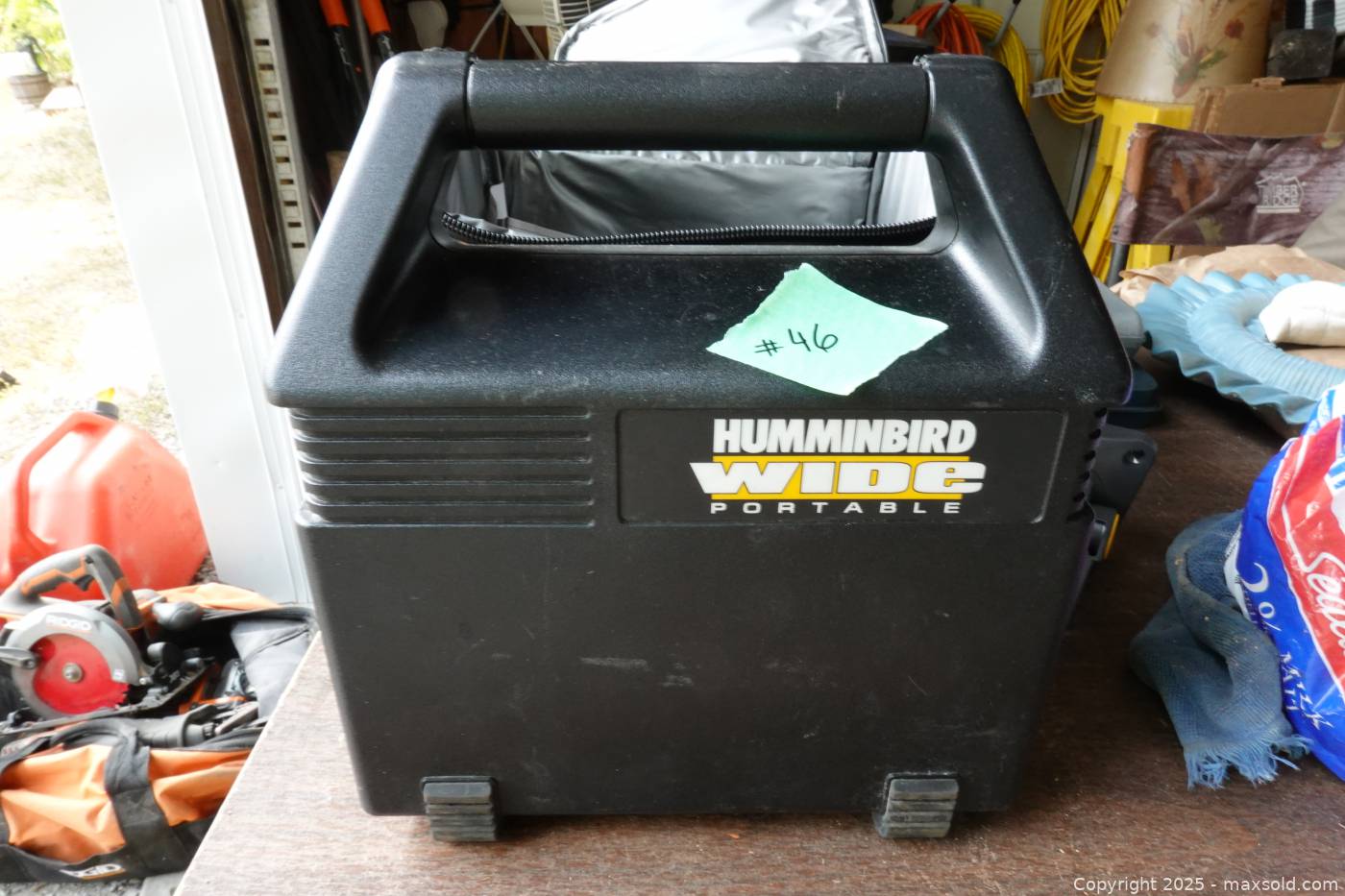 Humminbird Wide Portable fish finder | Maxsold