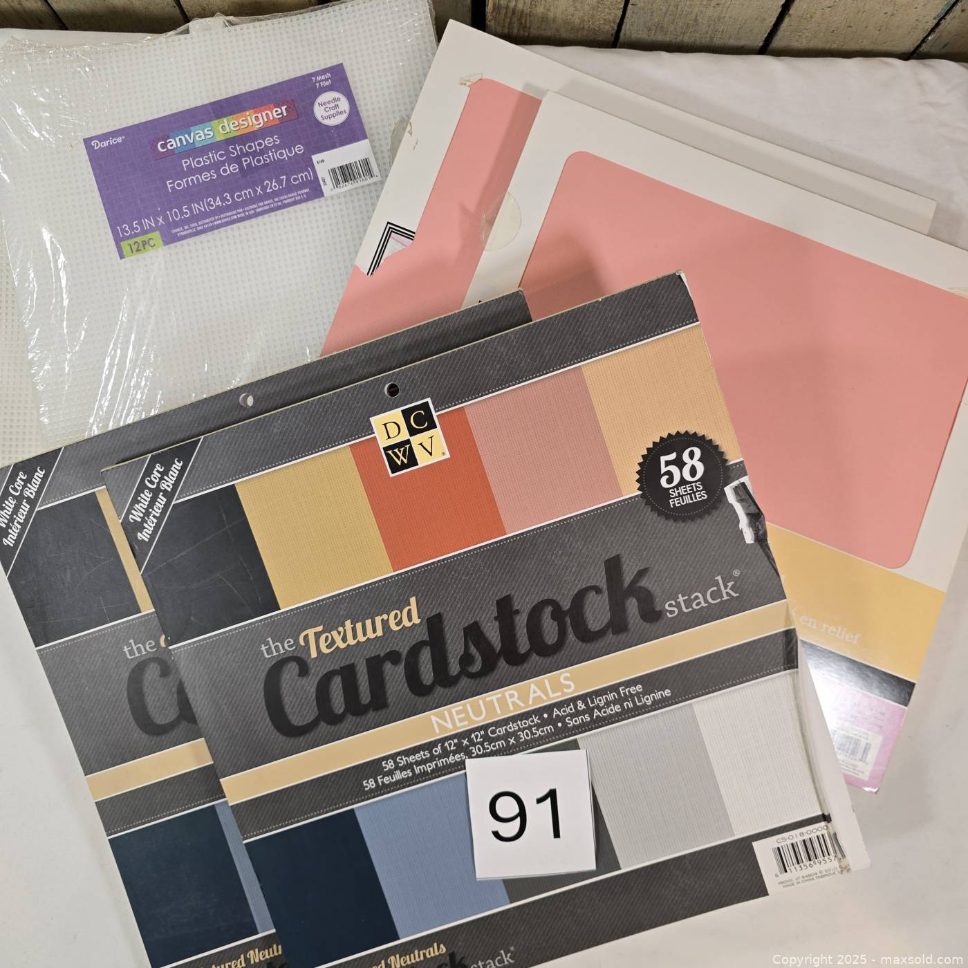 12"x12" Cardstock Pads & Plastic Canvas | Maxsold
