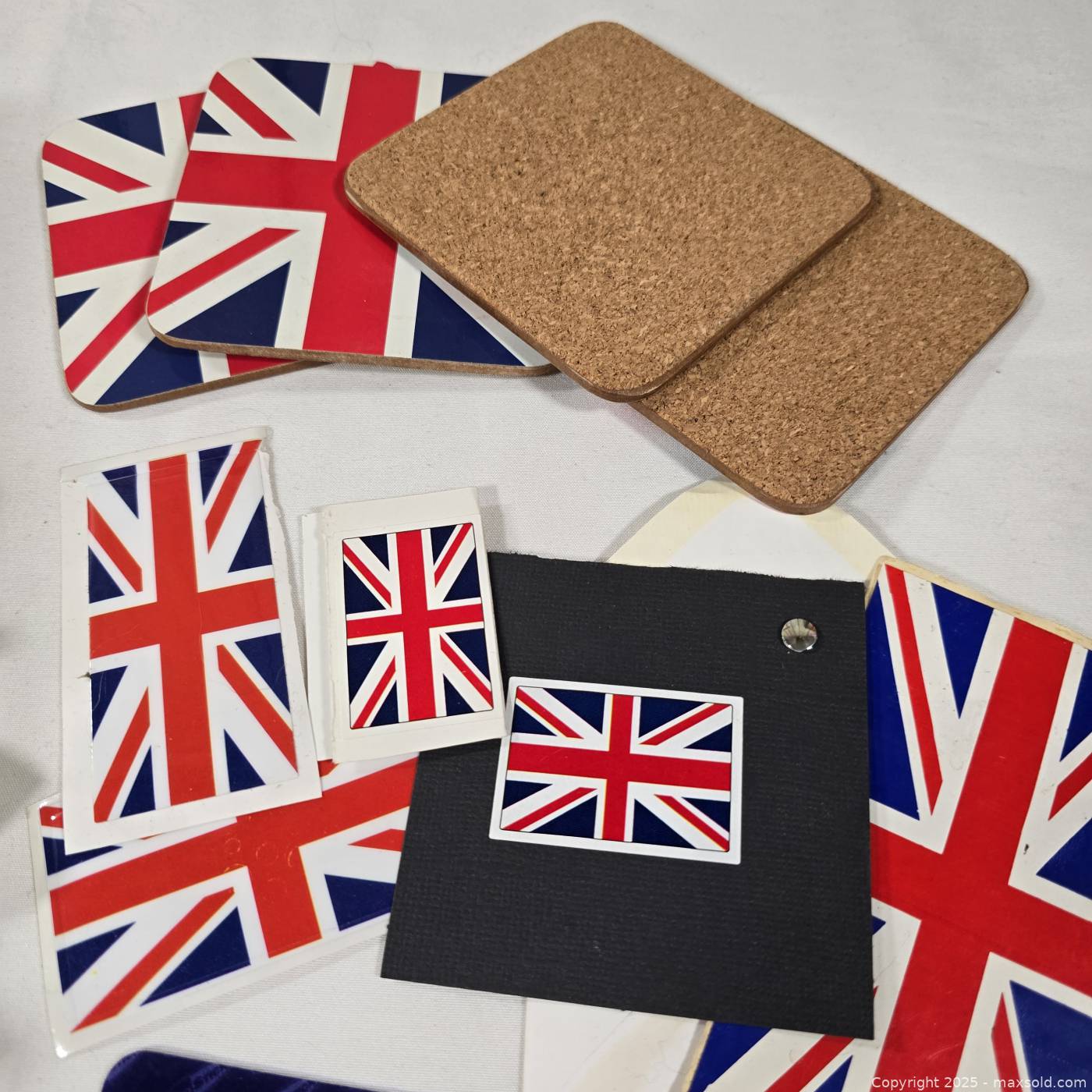 Union Jack Decor, Coasters, Bunting | Maxsold