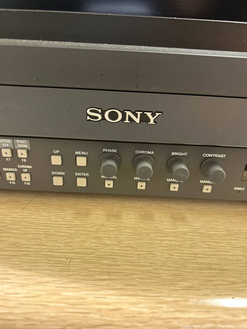 Sony BVM-L230 TRIMASTER 23" LCD Monitor | Maxsold