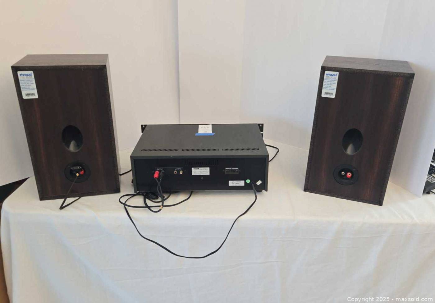 TEAC C-3RX cassette deck with pair speakers | Maxsold