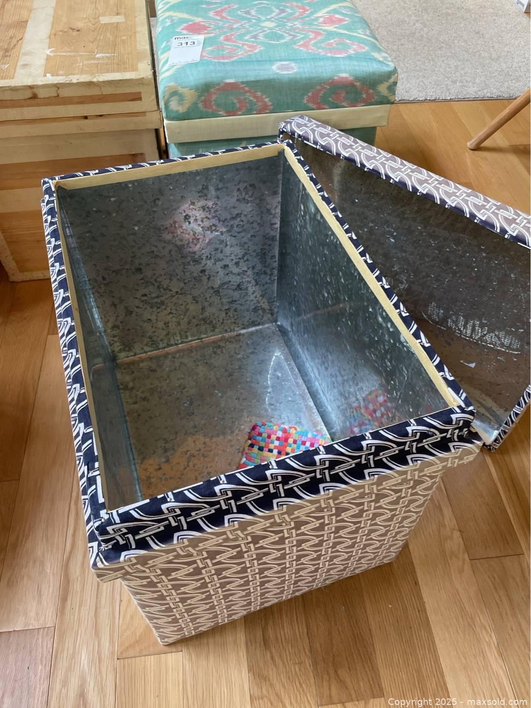 Five tin-lined storage chests | Maxsold