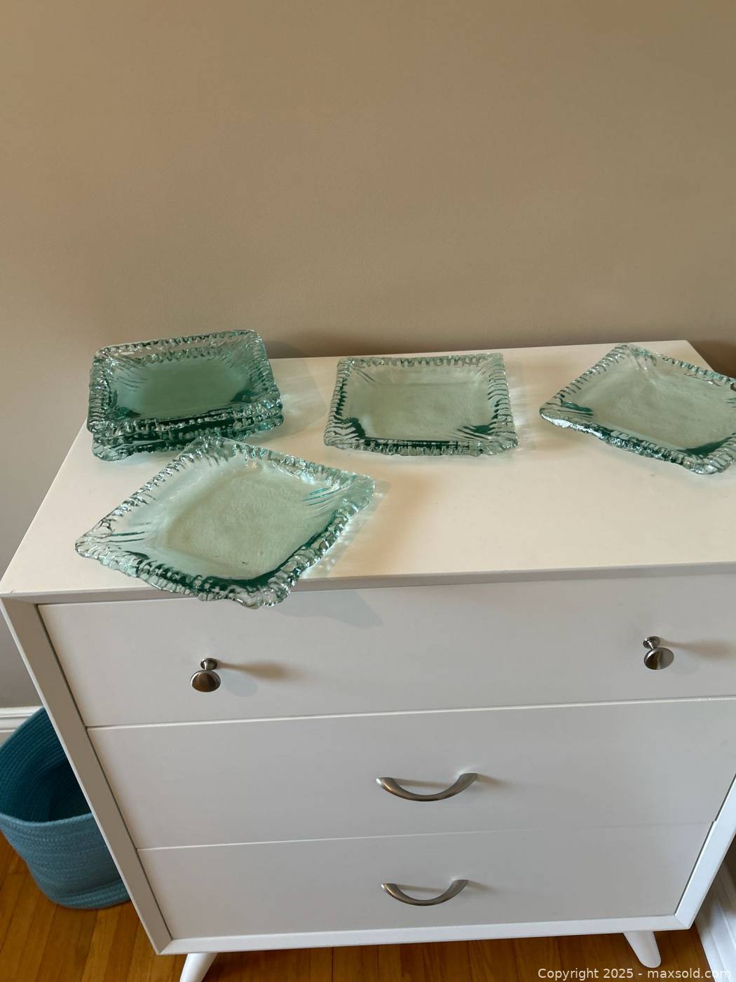 6 square slag glass salad plates | Maxsold