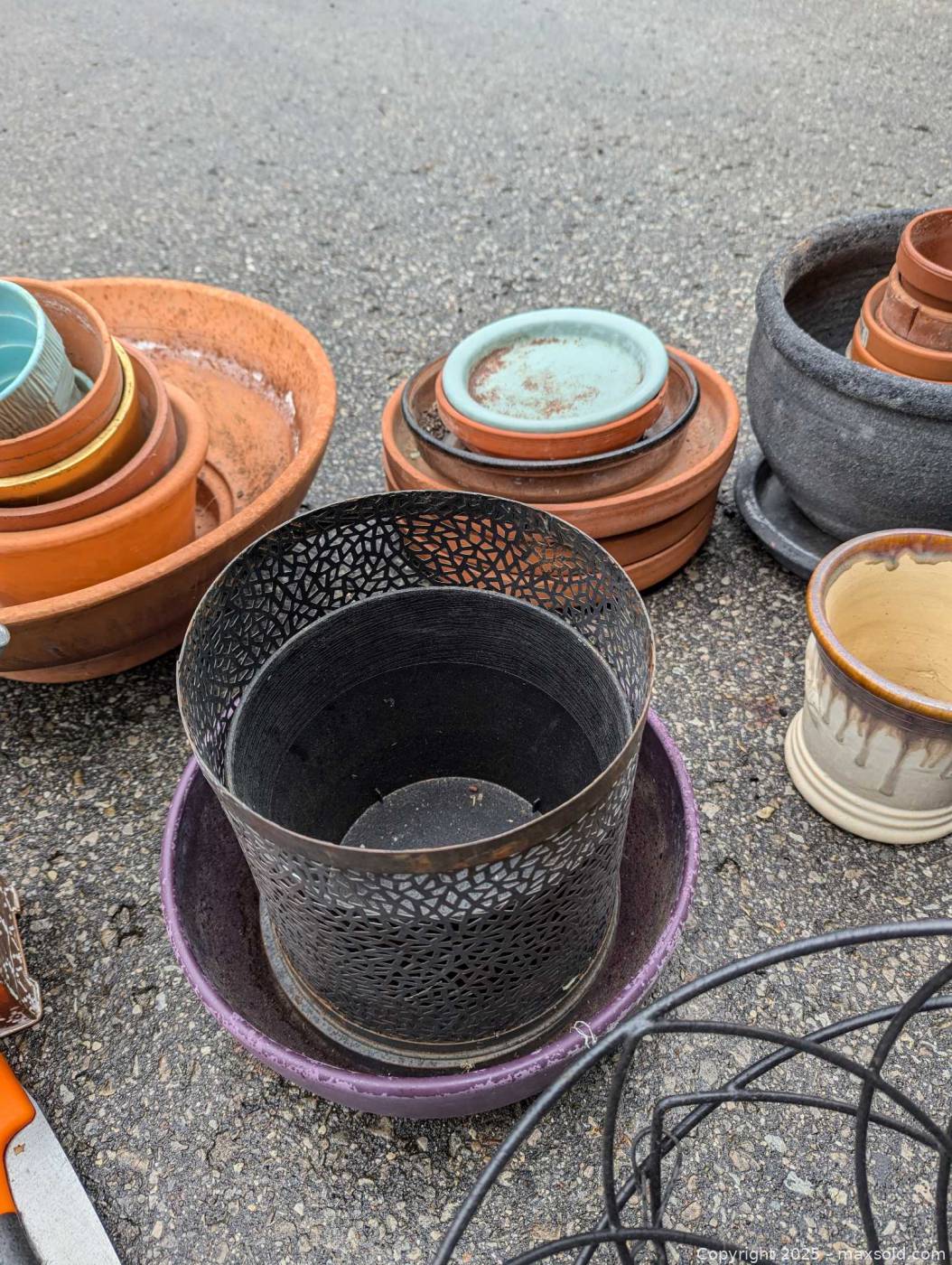 Assorted Garden Planters, Pots and Tools | Maxsold