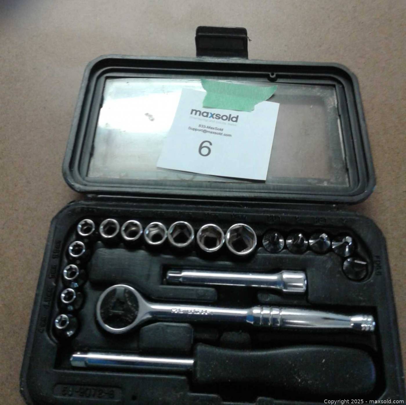 Mastercraft 1/4 inch ratchet socket set with case | Maxsold