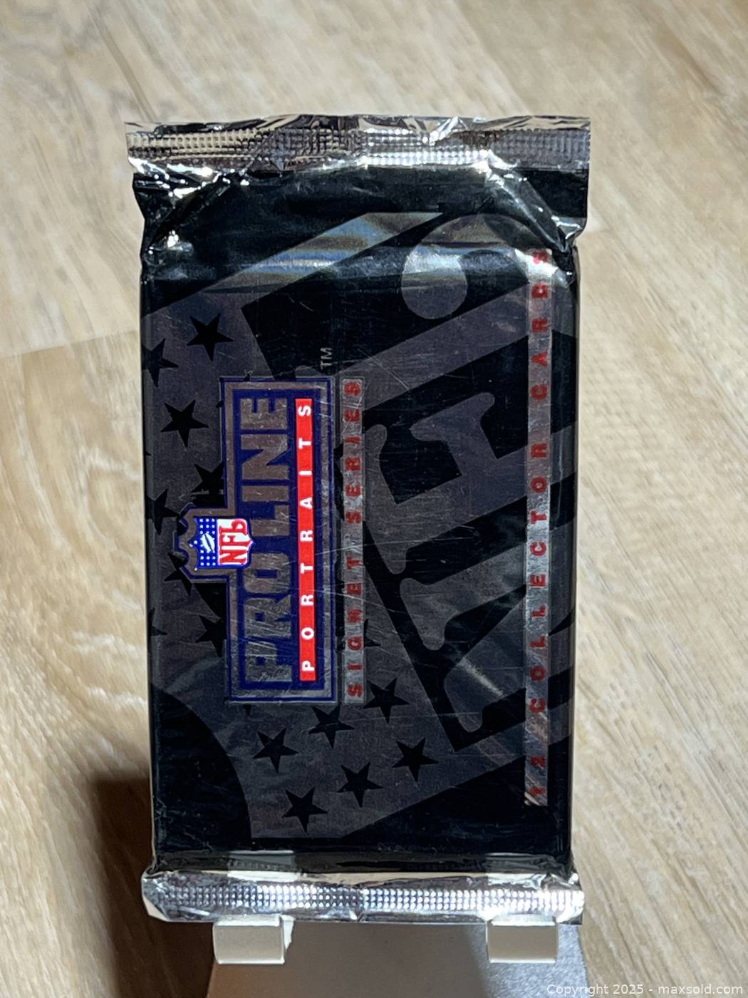 1991 Pro Line Portraits NFL trading card pack | Maxsold