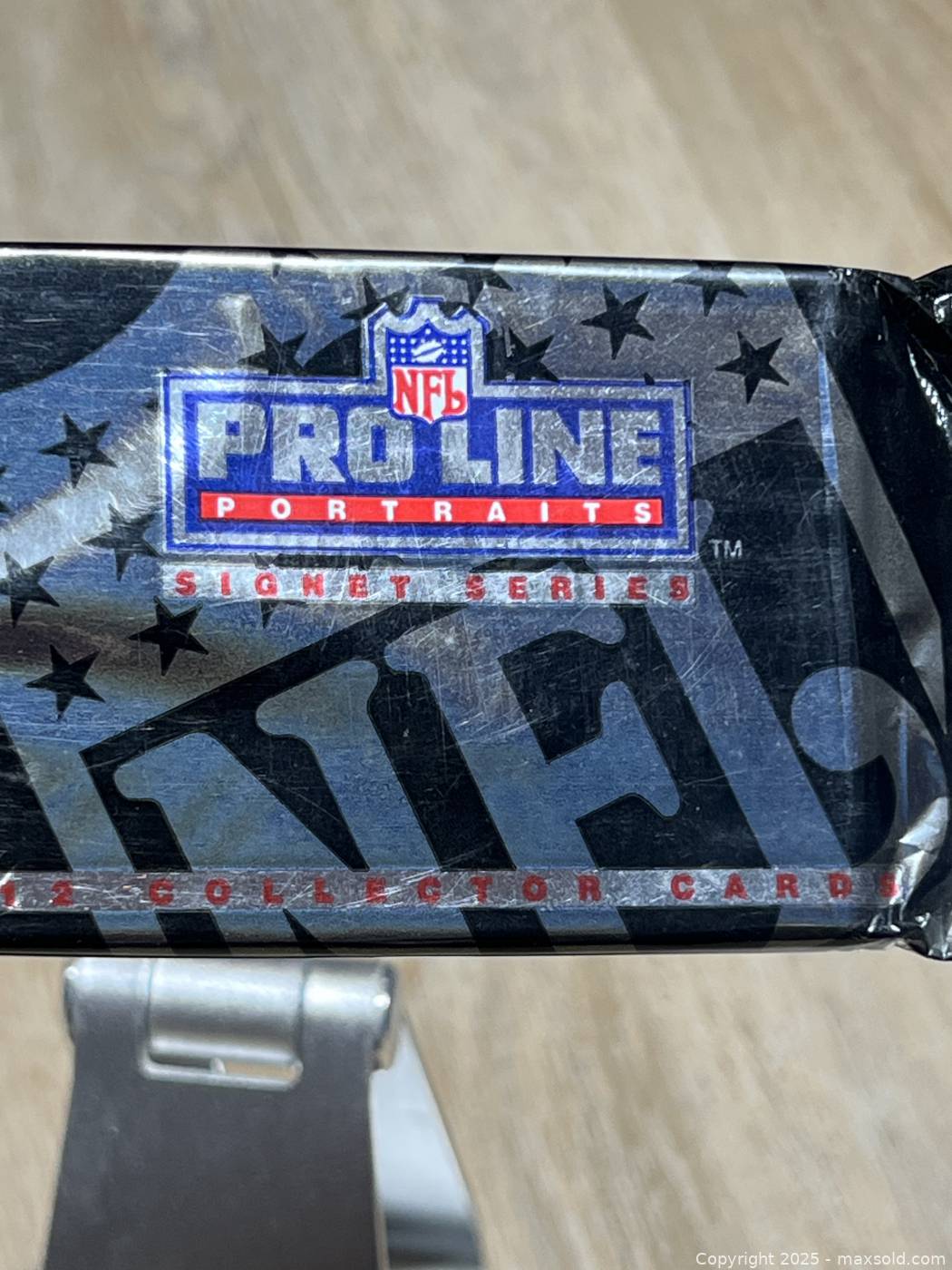 1991 Pro Line Portraits NFL trading card pack | Maxsold