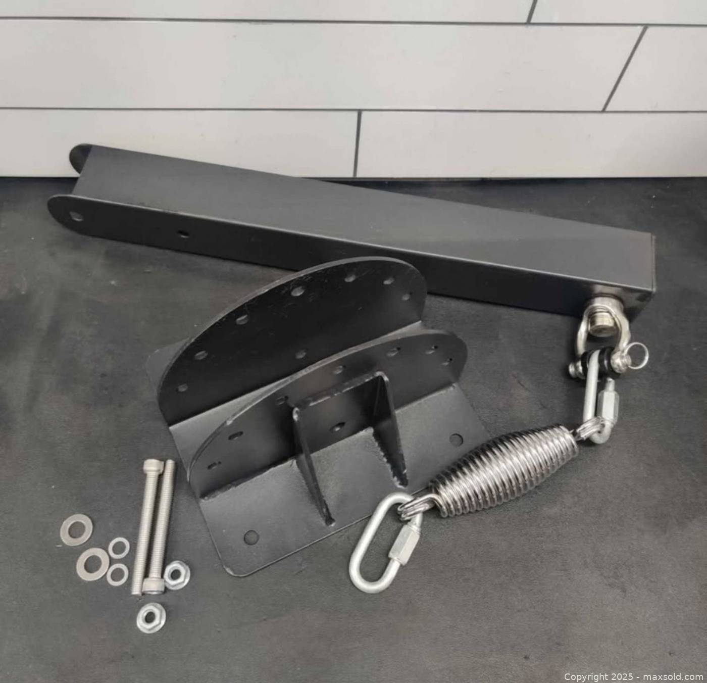 180° Adjustable Steel Punching Bag Wall Bracket | Maxsold