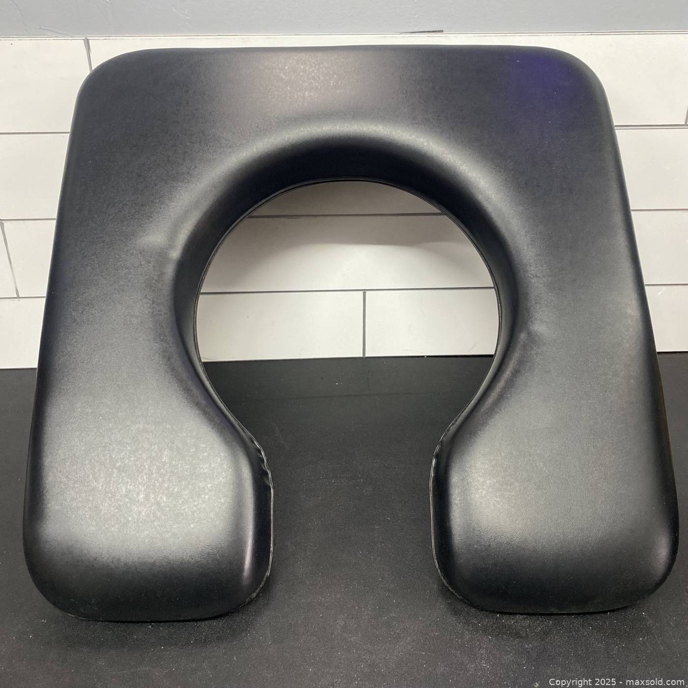 16x16 Padded Commode Seat Cushion | Maxsold