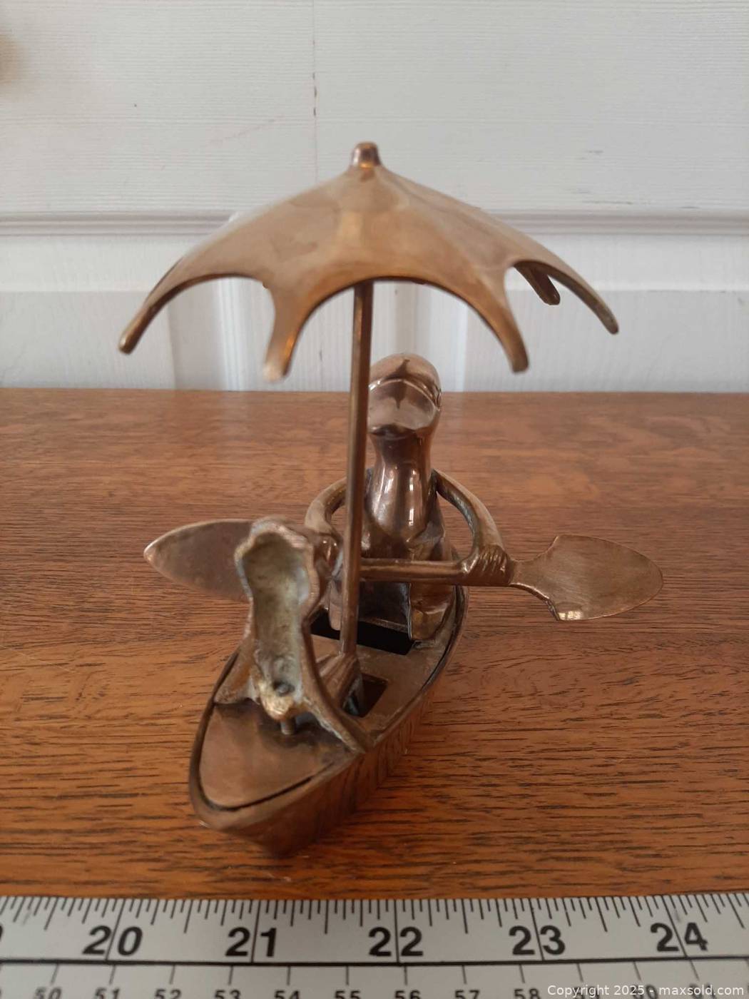 Solid brass duck and frog figurine | Maxsold