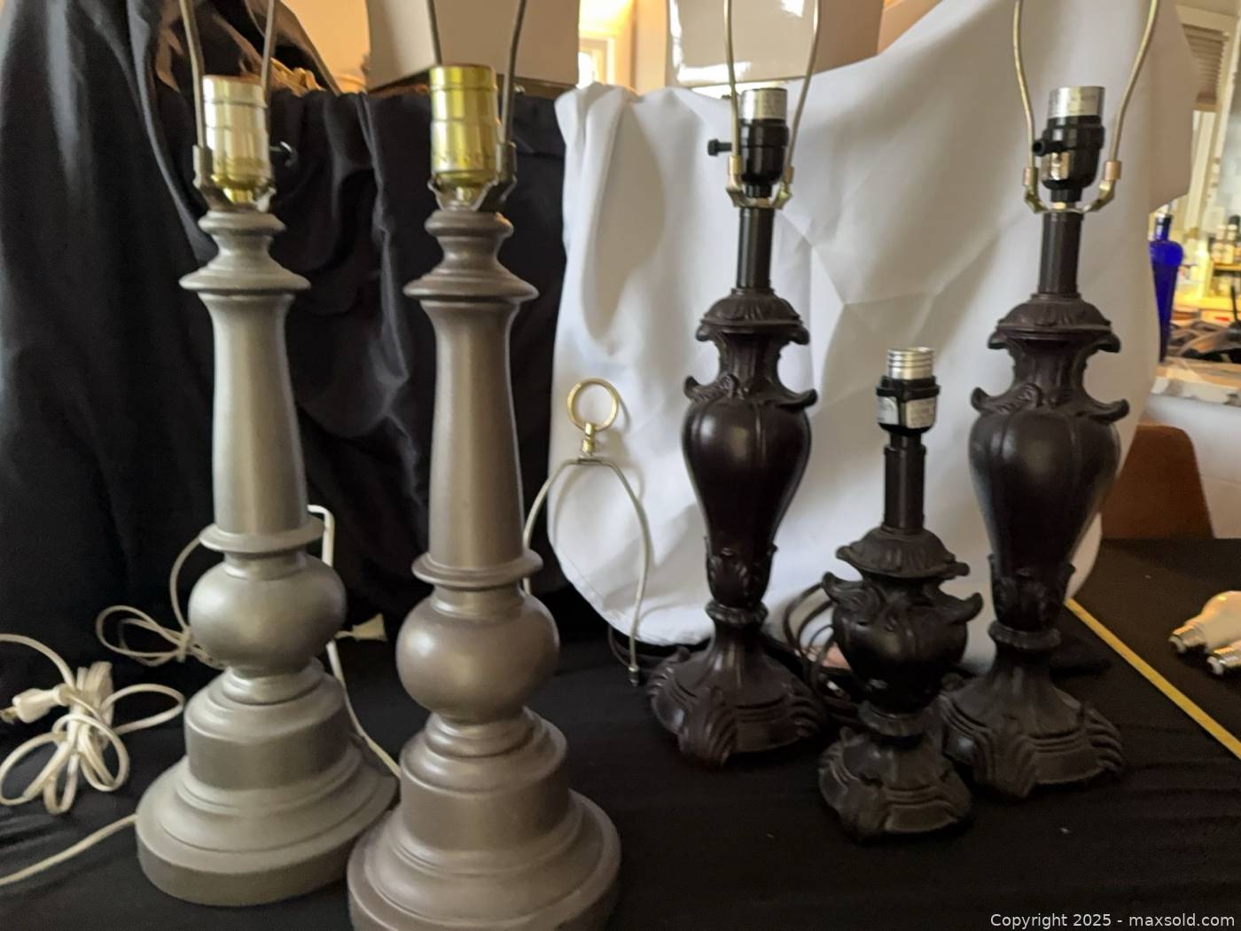 Seven table lamps assorted styles | Maxsold