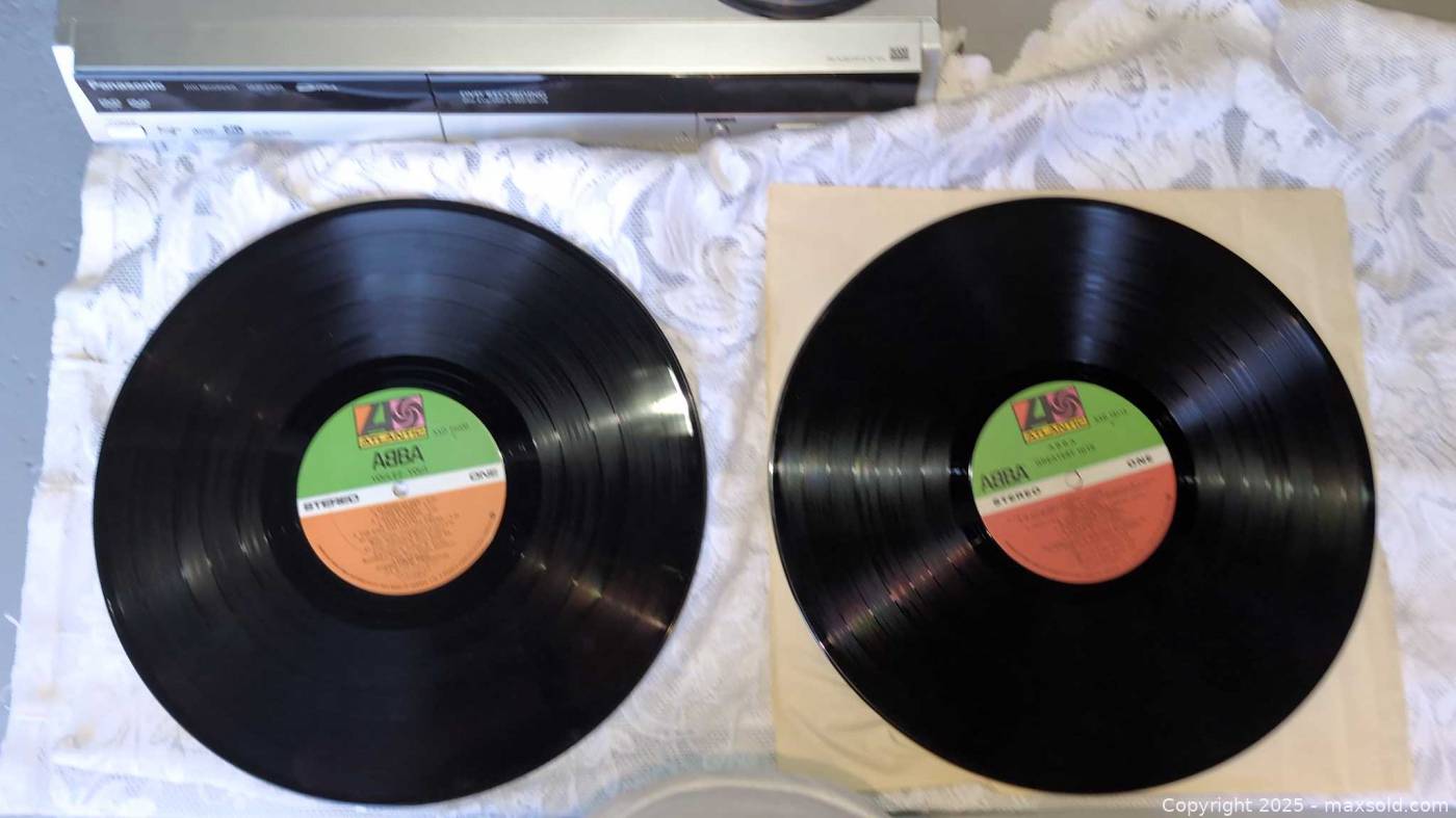 ABBA & Bee Gees 12-inch Vinyl LPs, 6 | Maxsold