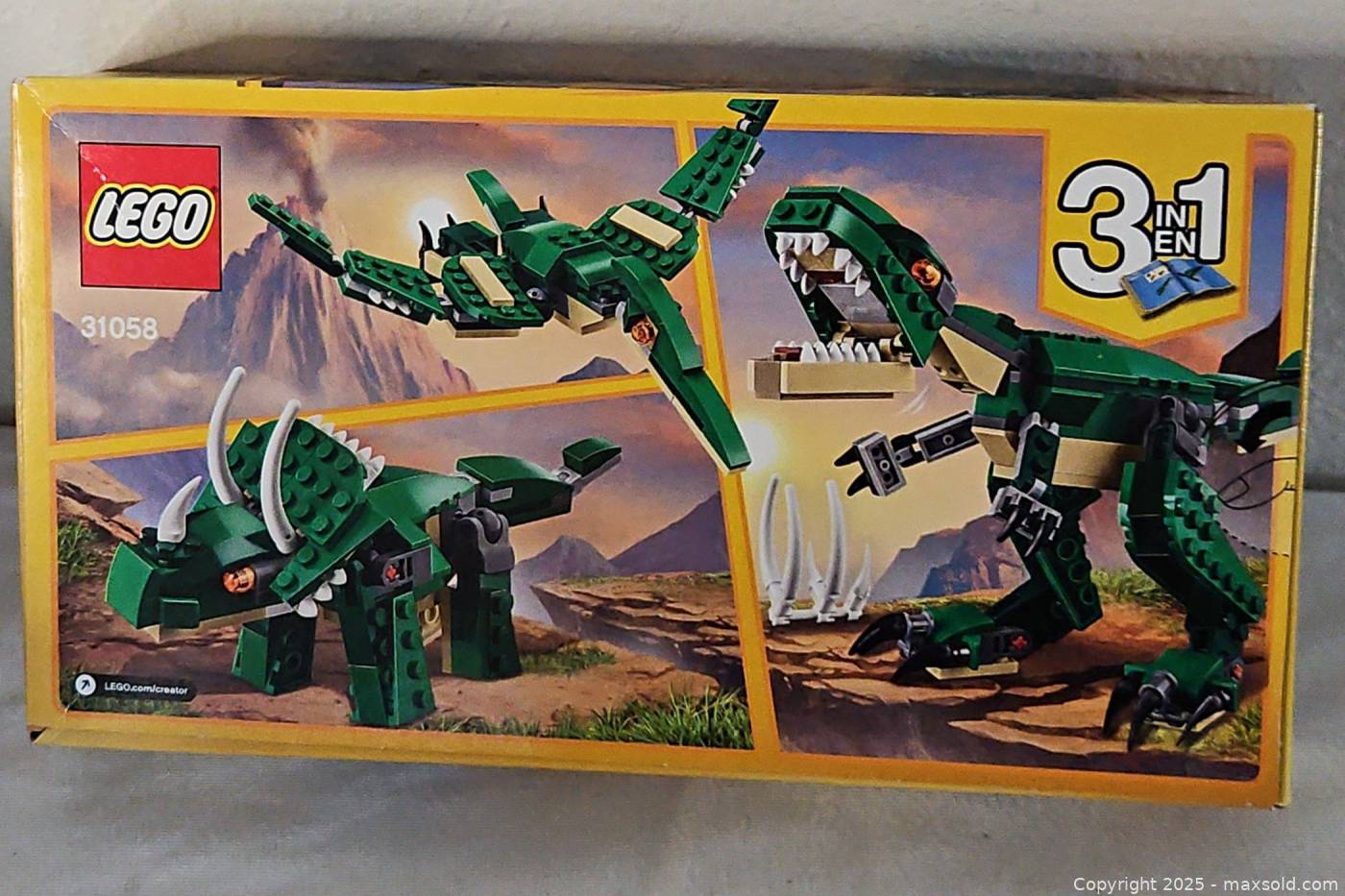 LEGO Creator 3-in-1 Mighty Dinosaurs Set 31058 | Maxsold