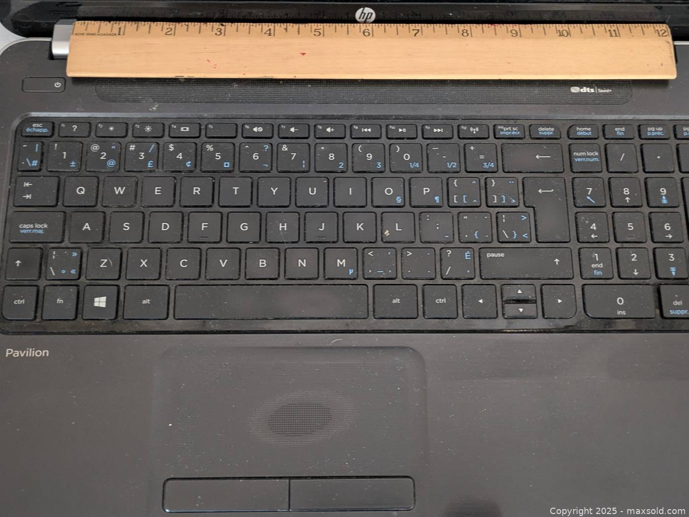 HP Pavilion laptop with 2 chargers 2013 | Maxsold