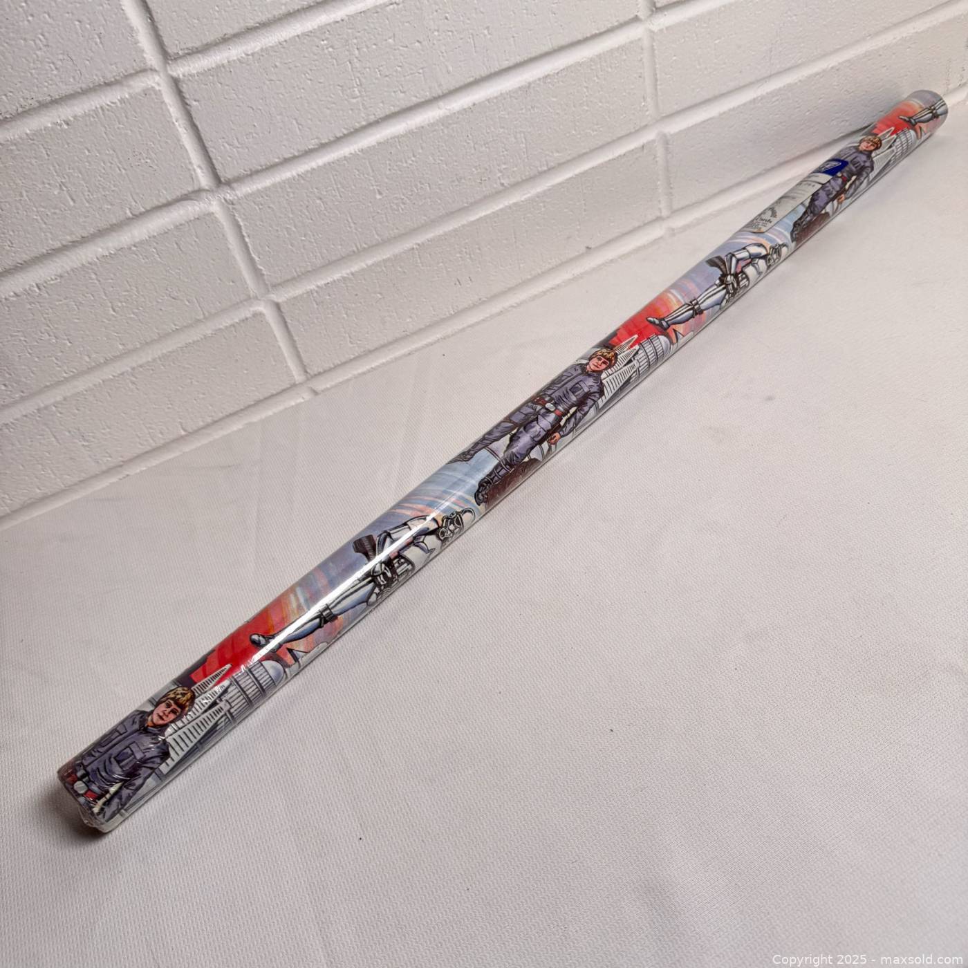 1981 Star Wars Empire Strikes Back wrap | Maxsold