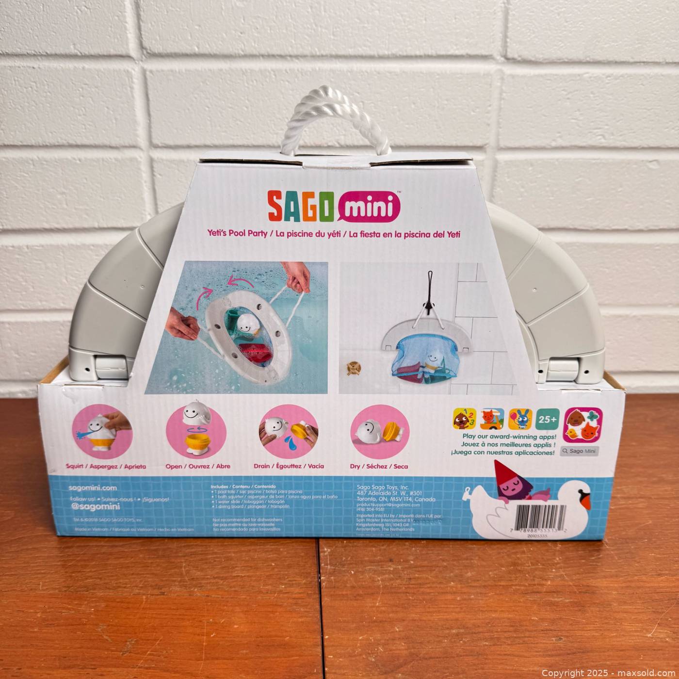Sago Mini Yeti's Pool Party bath toy | Maxsold