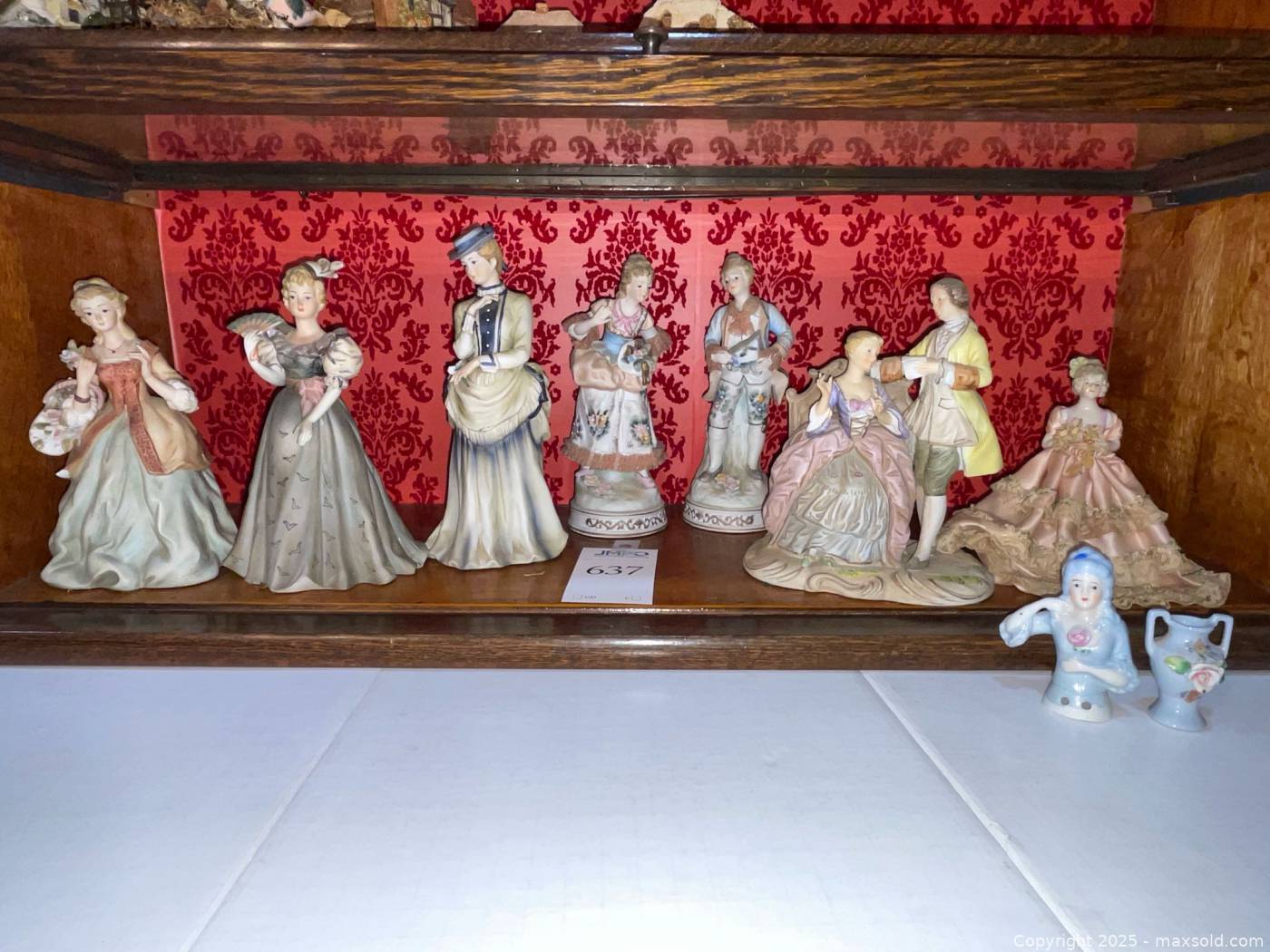 French Provincial Porcelain Figurines | Maxsold