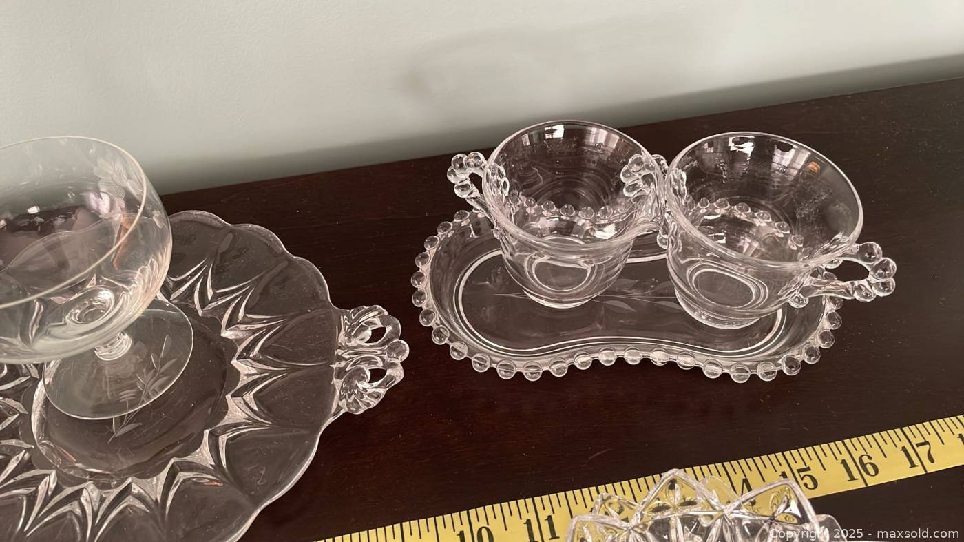 Clear Depression Glass Tableware, 8 Pieces | Maxsold