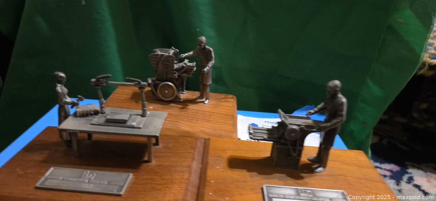 Berlin Industries pewter desk sculptures | Maxsold