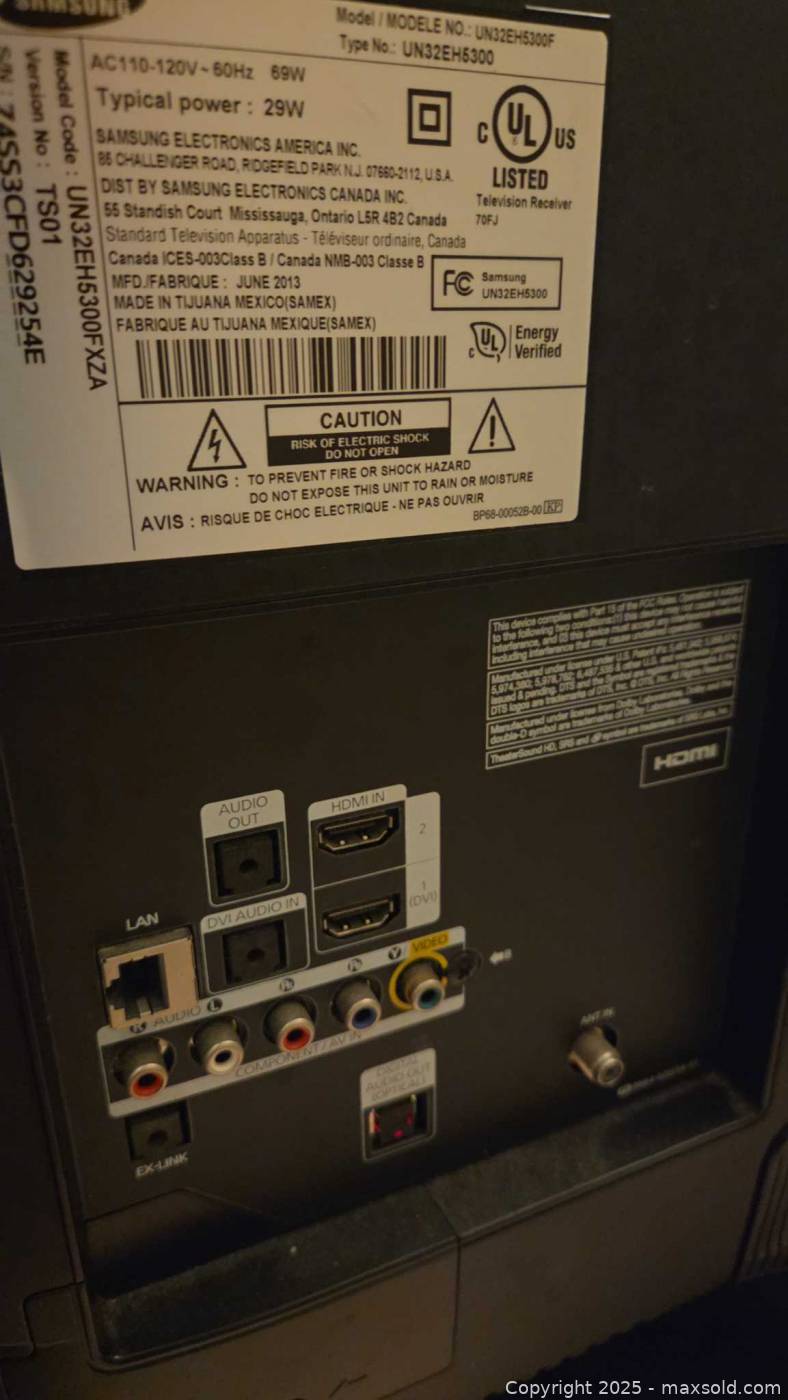 Samsung 32" UN32EH5300F Smart TV | Maxsold