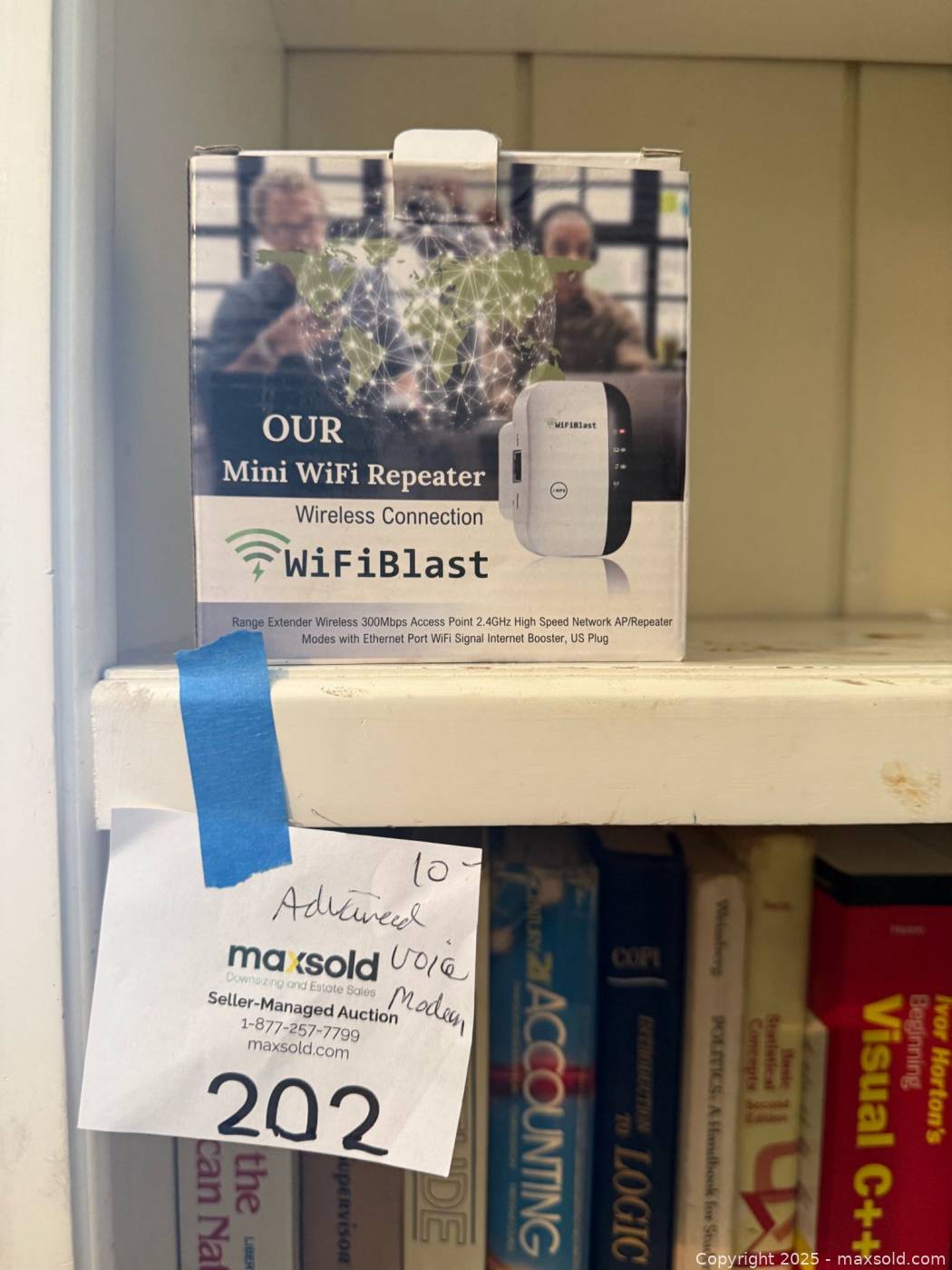 Spectrum router, modem, cable boxes, repeater | Maxsold