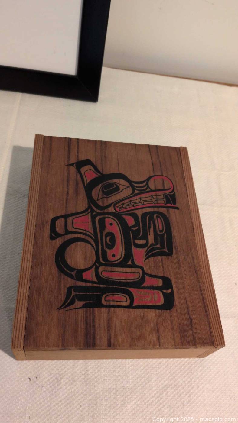 Haida beaver art card & cedar salmon box | Maxsold