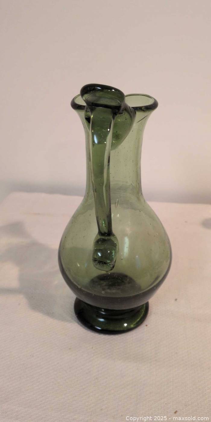 Jamestown Glass House hand-blown green pitcher and crackle vase | Maxsold