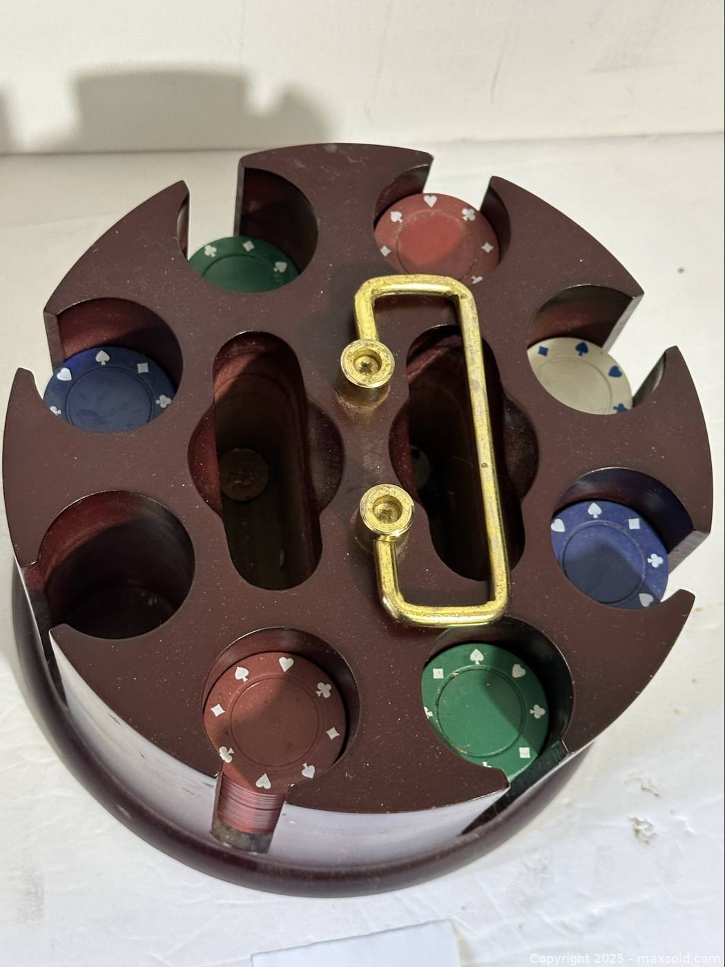 Wooden Rotating Poker Chip Holder With Chips | Maxsold
