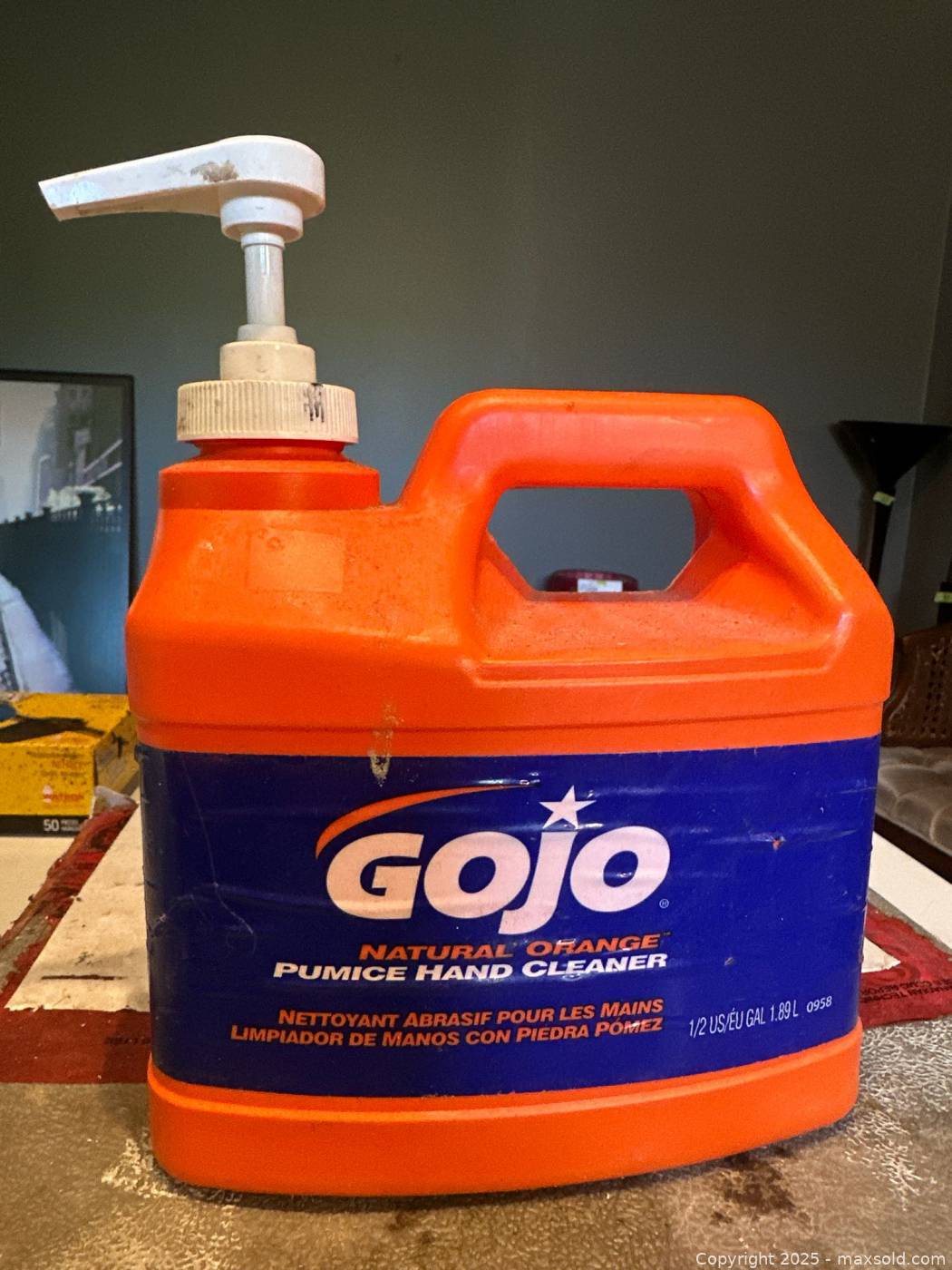Socket Tool Kit, GOJO Cleaner, Gloves, Incense | Maxsold