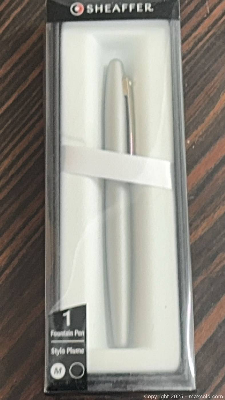 Foray, Cross, Pierre Cardin, Sheaffer pen sets | Maxsold