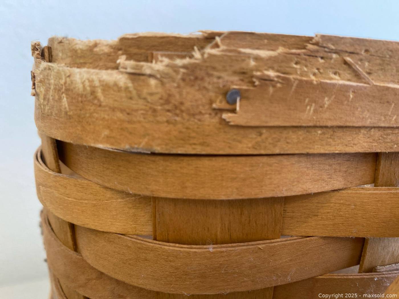 3 Longaberger Storage Solutions baskets & 12 acrylic wine glasses | Maxsold