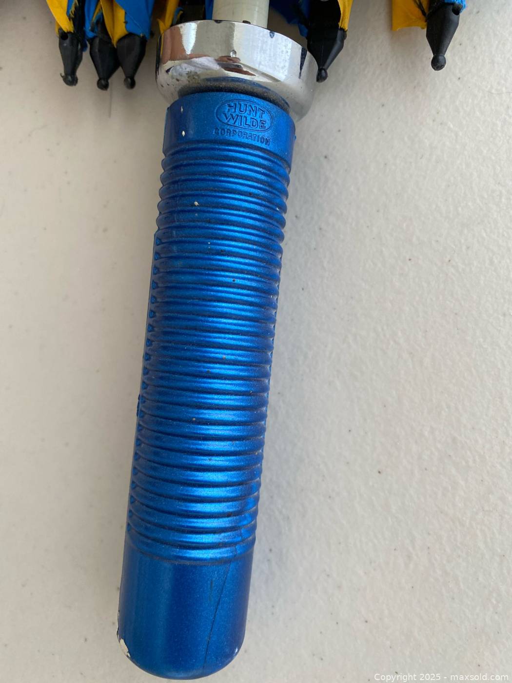 Three Umbrellas Blue And Yellow Mixed | Maxsold