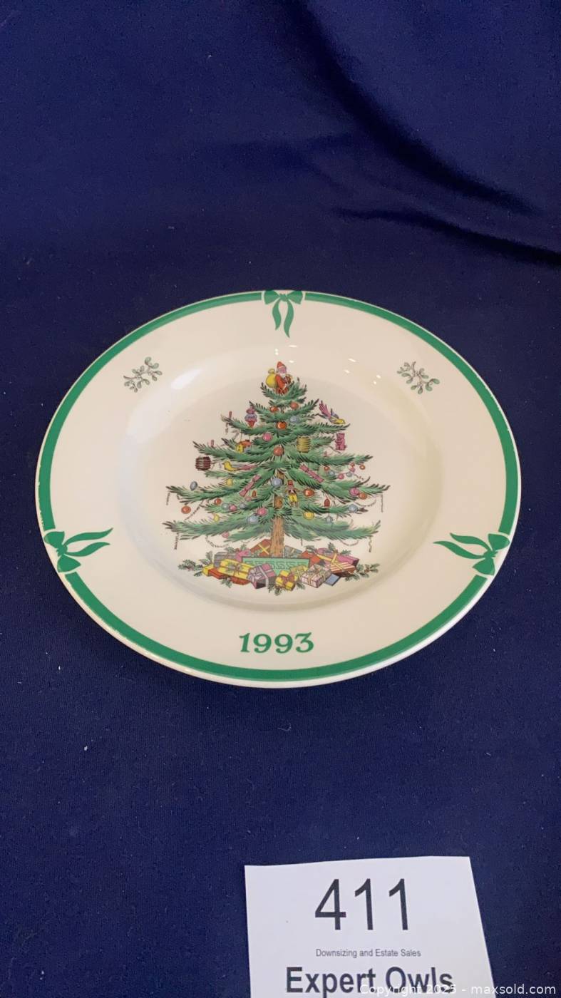 Spode Christmas Tree tidbit tray, plate, spoon | Maxsold