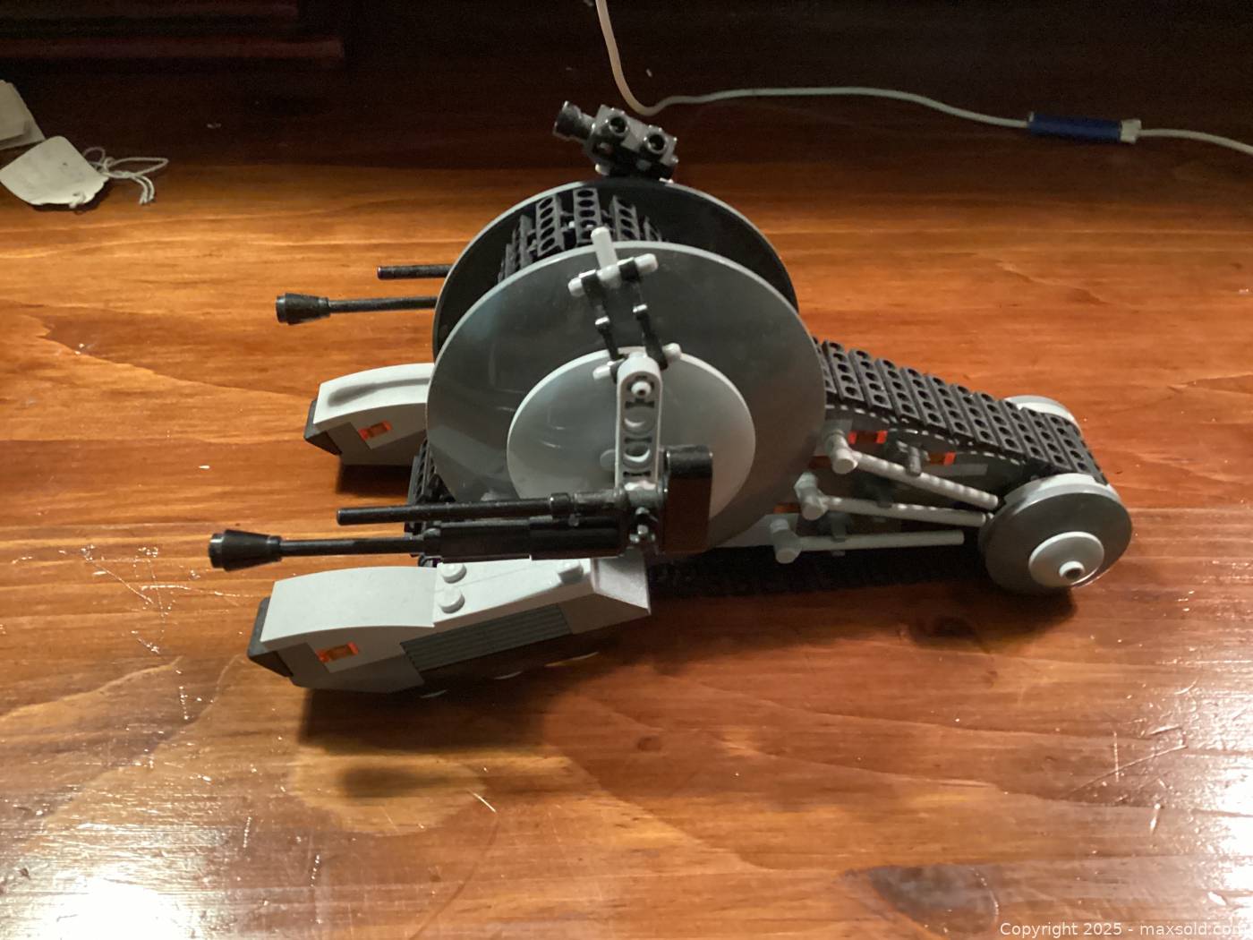 LEGO Star Wars Corporate Alliance Tank Droid (assembled, minifigs not ...