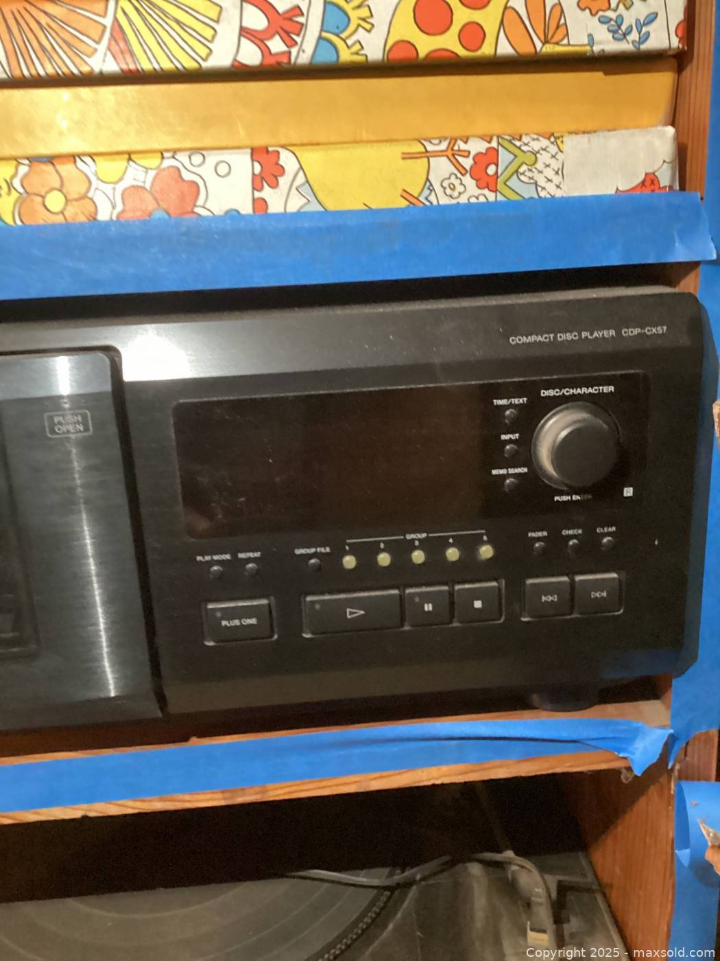 Sony MegaStorage 50-CD Player CDP-C67 | Maxsold