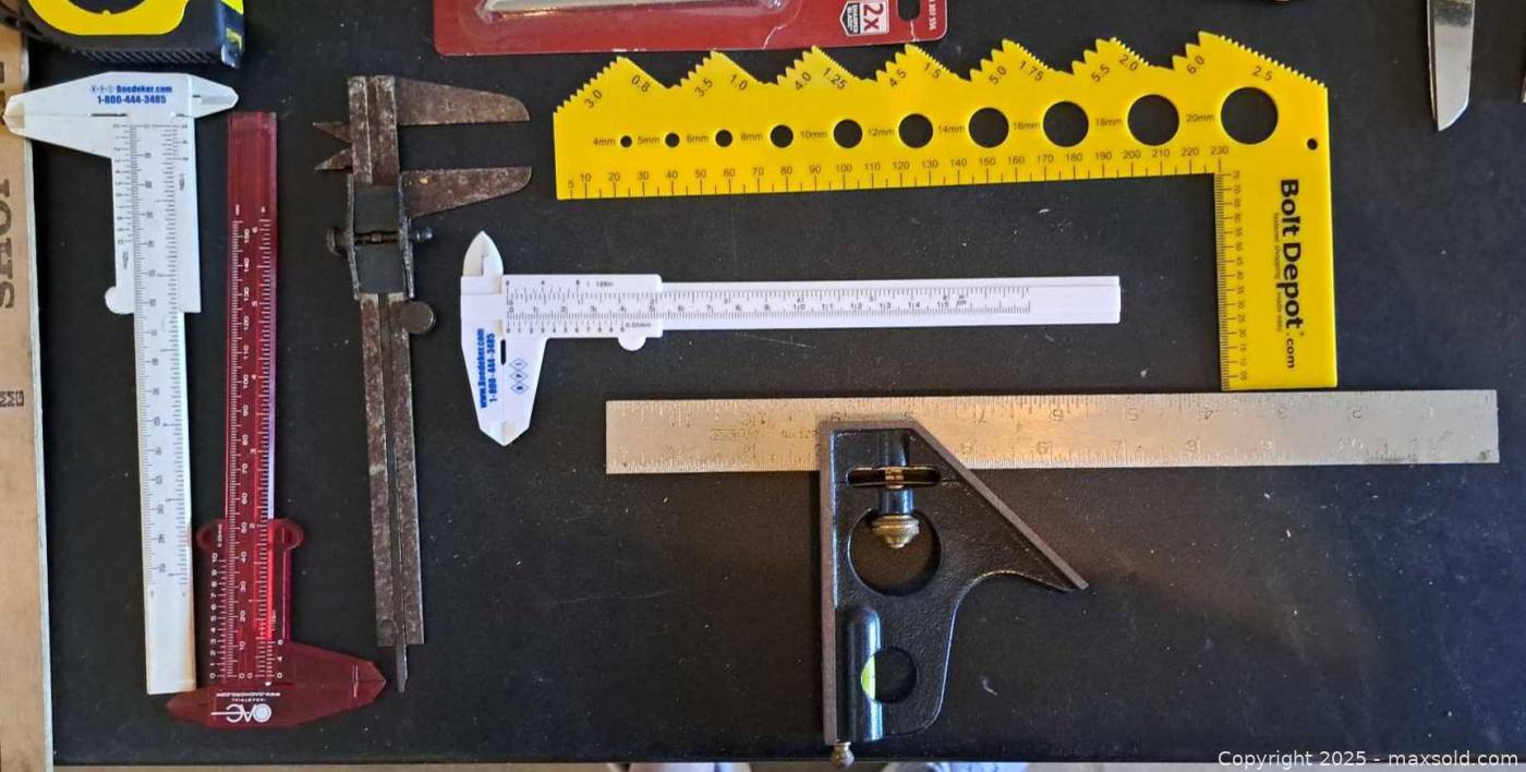 Scissors, rulers, calipers, contour gauge | Maxsold