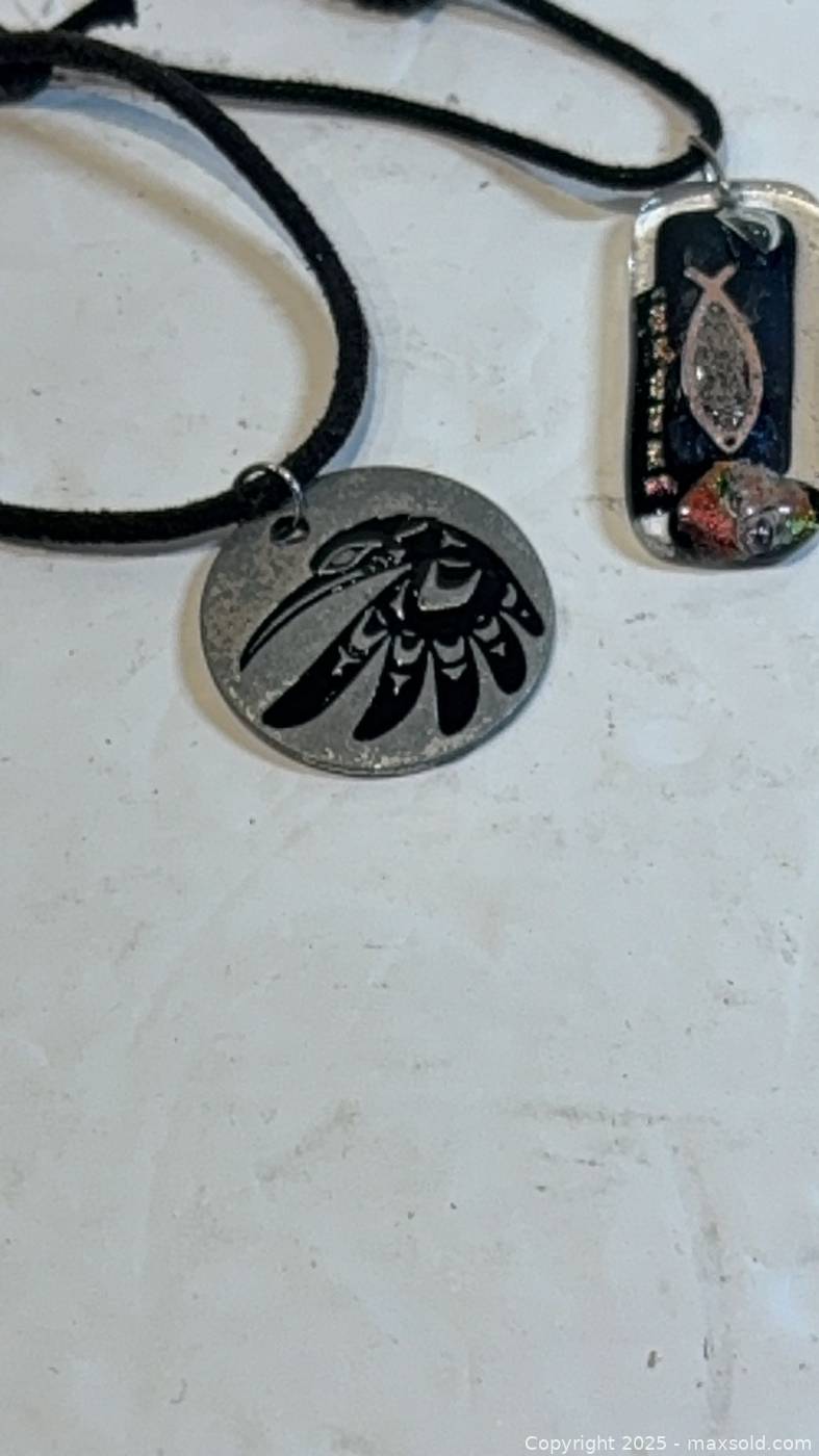 Glass and Metal Pendants New | Maxsold