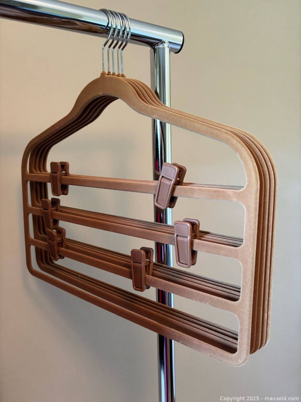 Set of 5 Velvet 4-Bar Pants Hangers | Maxsold