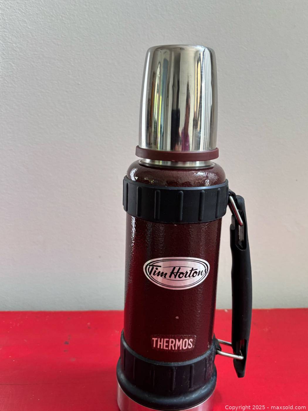 Thermos x Tim Hortons insulated flask | Maxsold