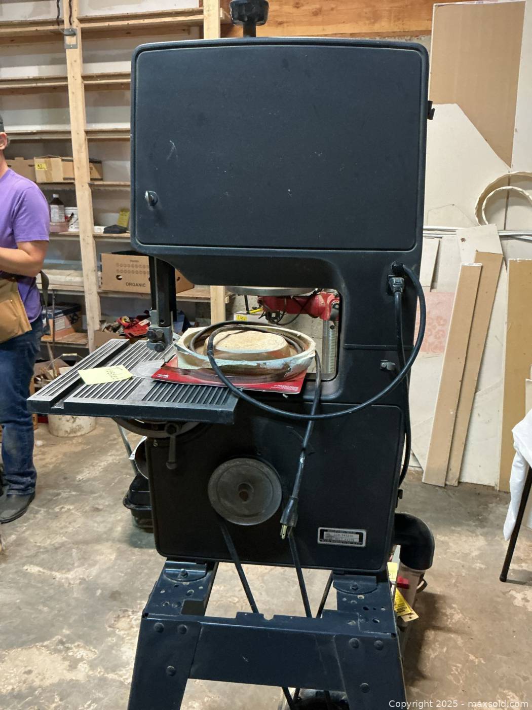 Craftsman 12-Inch Band Saw/Sander | Maxsold
