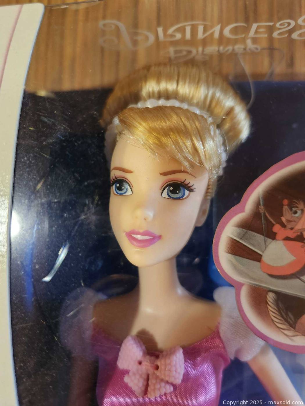 Disney Princess Cinderella doll with Suzy Mouse | Maxsold