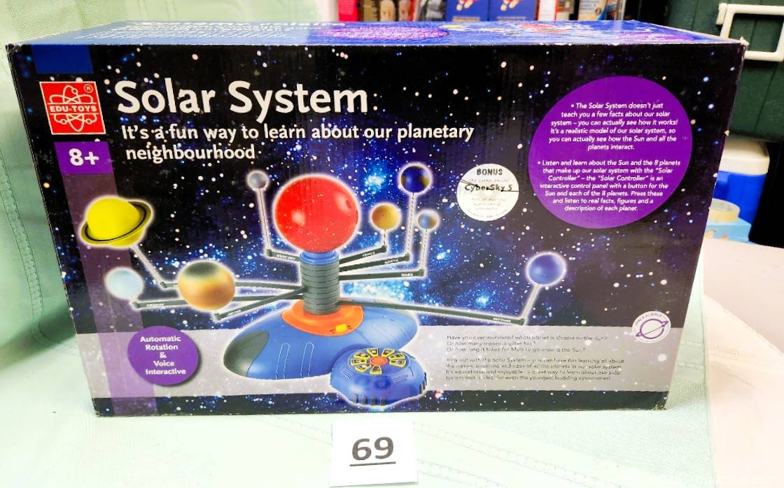 Edu-Toys Solar System motorized model | Maxsold