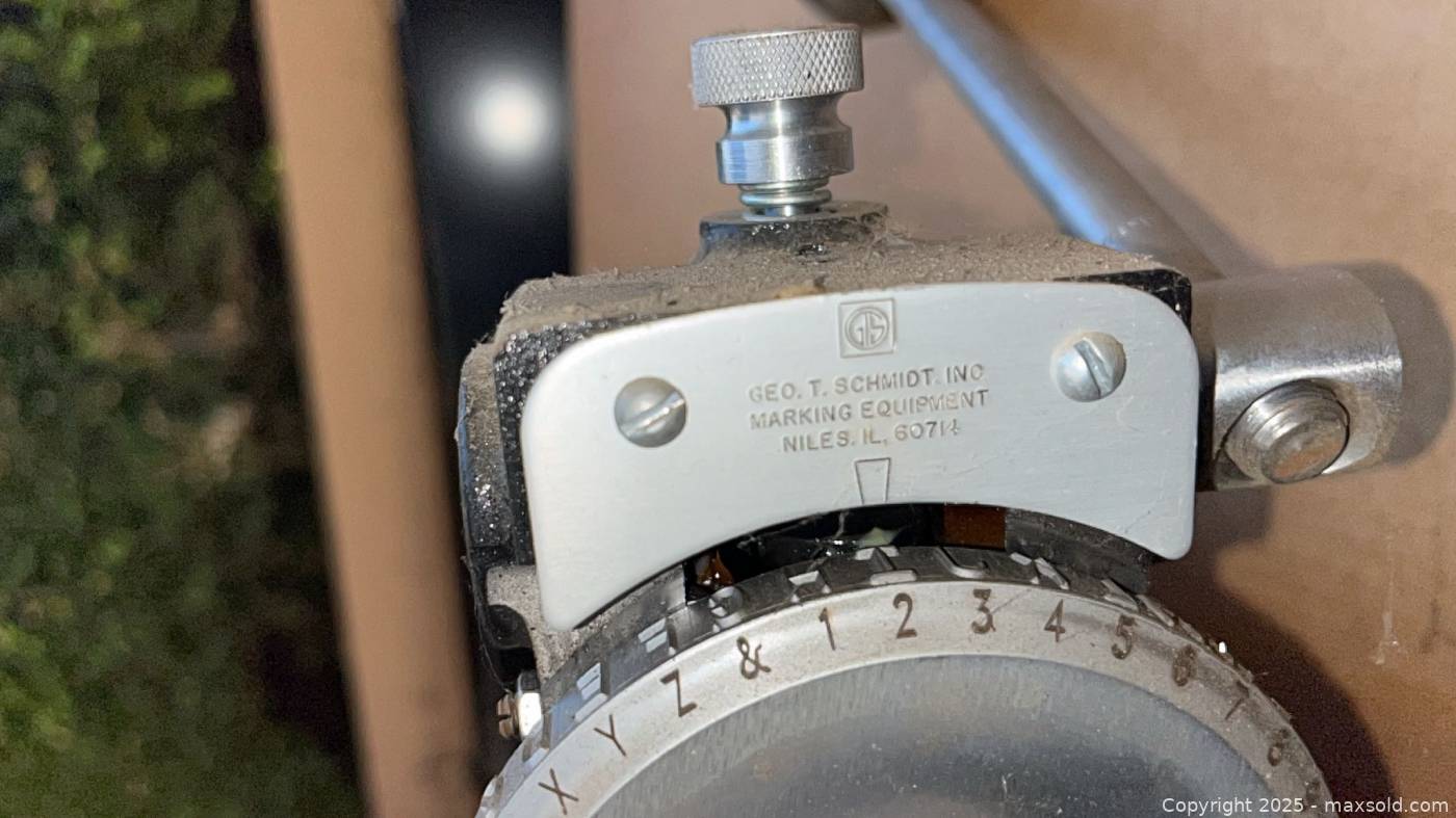 Geo. T. Schmidt Model 4 nameplate press | Maxsold