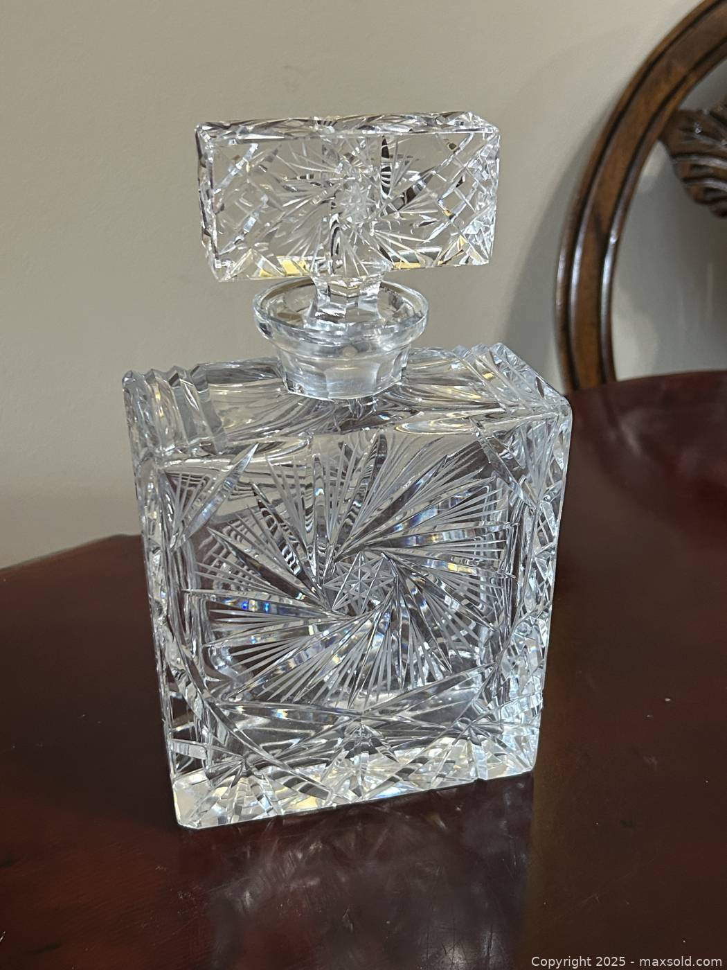Bohemian star-cut pinwheel crystal decanter | Maxsold