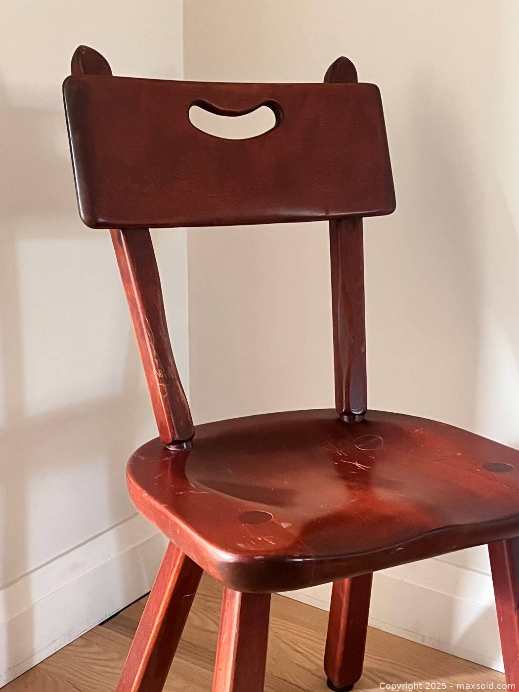 Vintage Cushman solid wood chair 16×18×33 | Maxsold