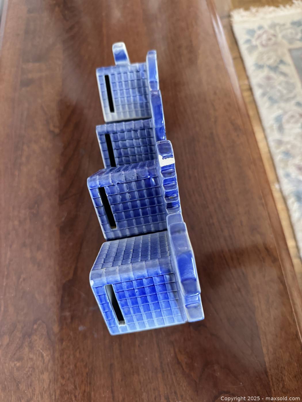 Delft blue porcelain canal house coin banks | Maxsold